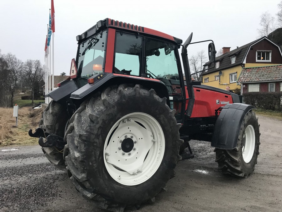 VALMET 8450 med Frontlyft