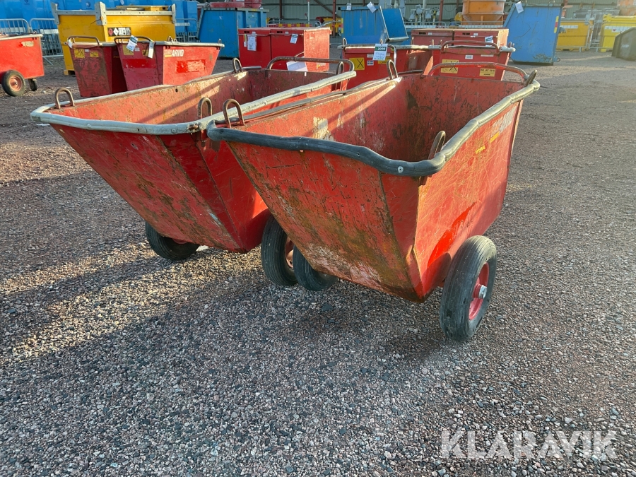 Fodervagn Starke Arvid 14000- PU, Jönköping, Klaravik auktio