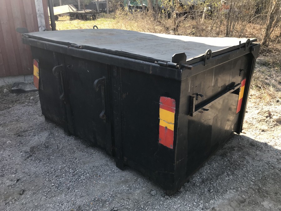 Klaravik Auktioner | Container med lock lilla bm