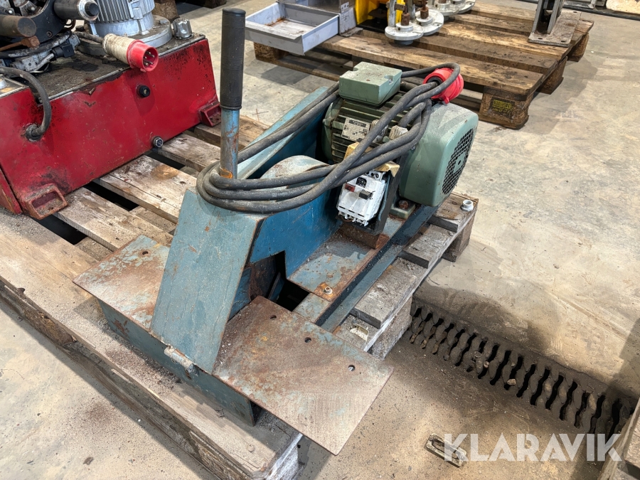 Slangkap, Gagnef, Klaravik auktioner