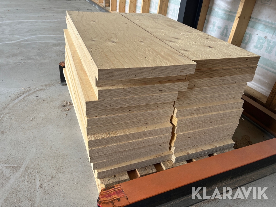 Kertobalk 1100x400x45 mm, Gävle, Klaravik auktioner