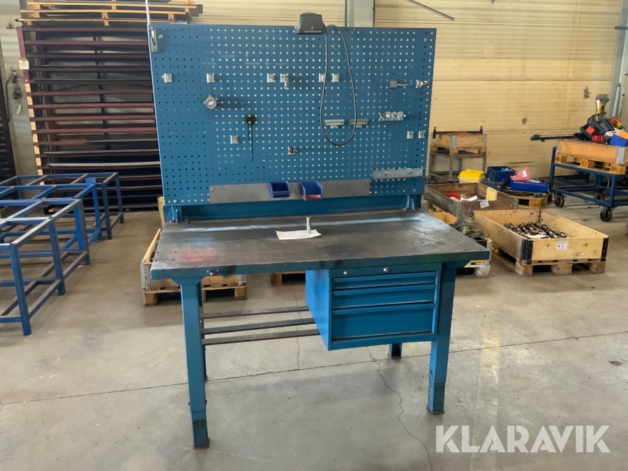 Arbetsbänk , Nyköping, Klaravik auktioner
