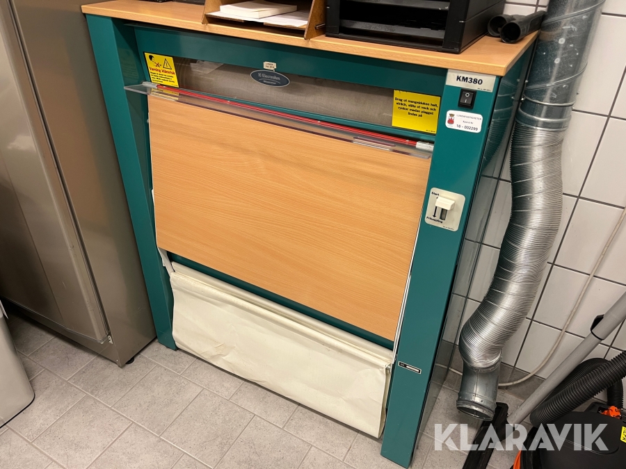 Mangel Electrolux KM380, Lund, Klaravik auktioner