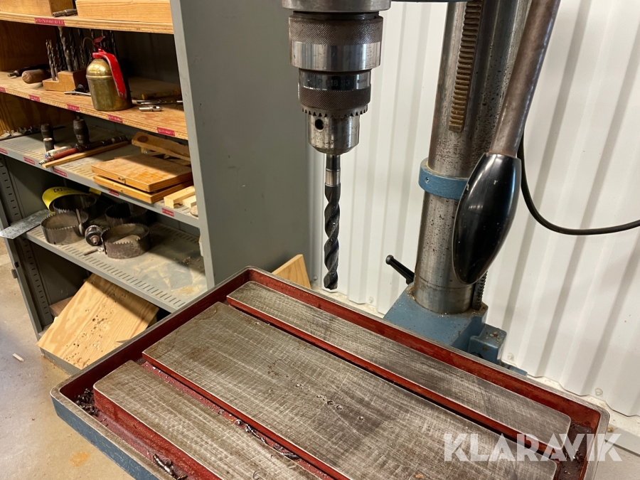 Pelarborr med verktyg Arboga A 3008, Trollhättan, Klaravik a