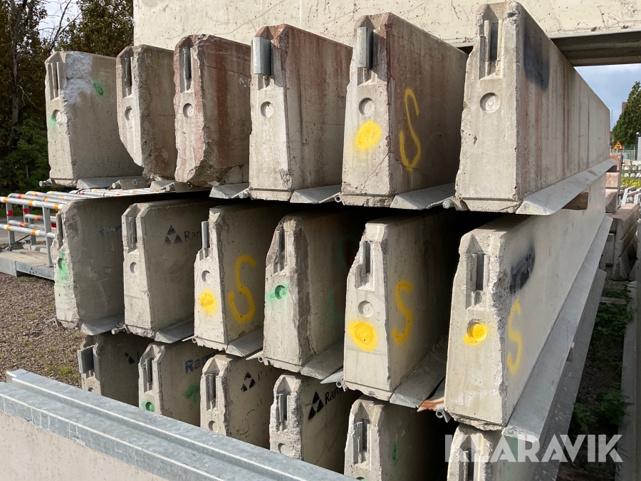 Delta block, Malmö, Klaravik auktioner