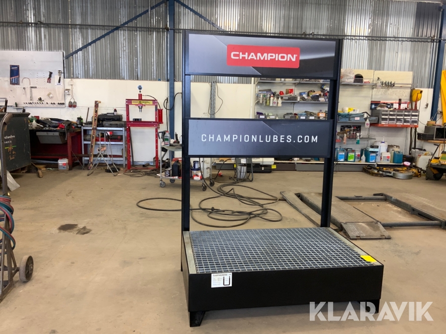 Oljeuppsamlingsfat ÖLAUFFANGWANNE 220, Skara, Klaravik aukti