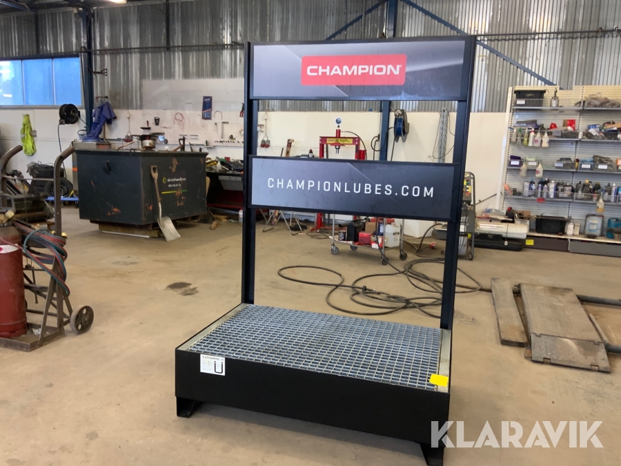 Oljeuppsamlingsfat ÖLAUFFANGWANNE 220, Skara, Klaravik aukti