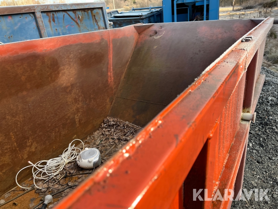 Liftdumpercontainer, Norrtälje, Klaravik auktioner
