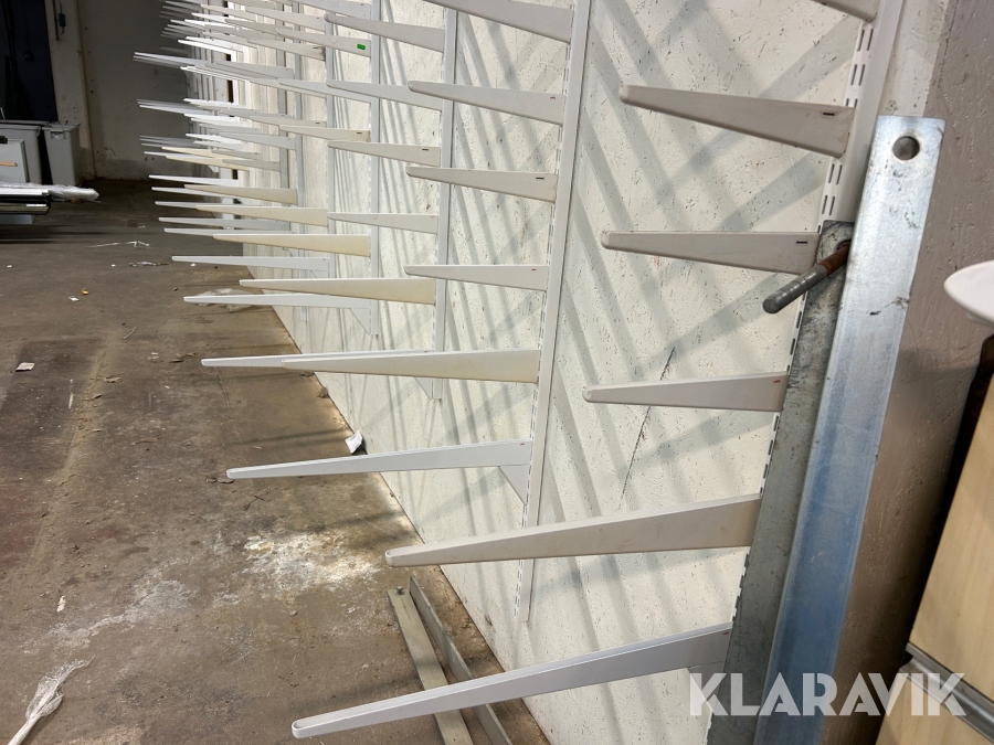 Hyllsystem ELFA, Göteborg, Klaravik auktioner