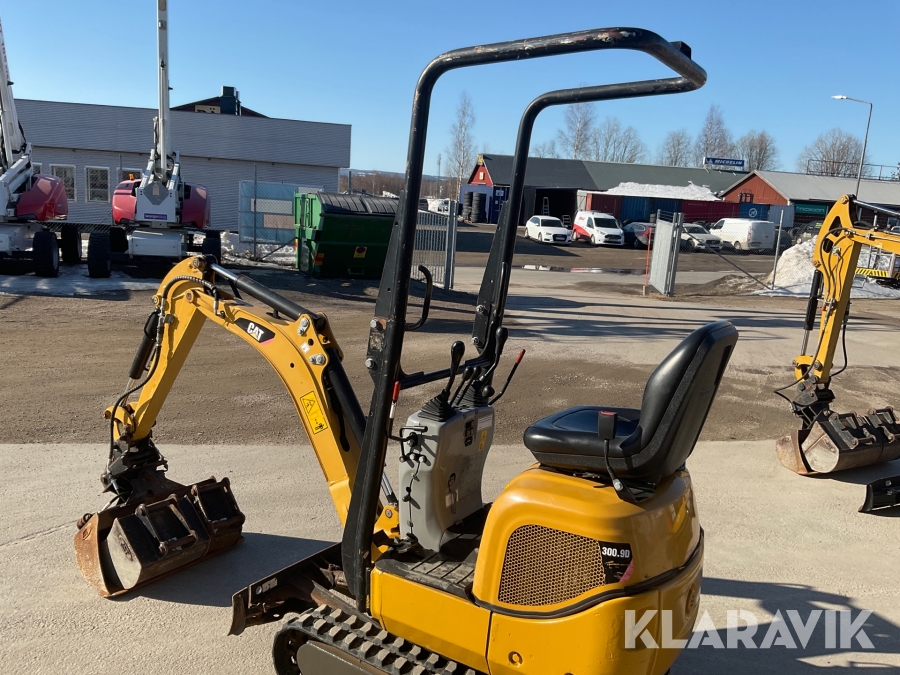 Grävmaskin CAT 300.9d, Piteå, Klaravik auktioner