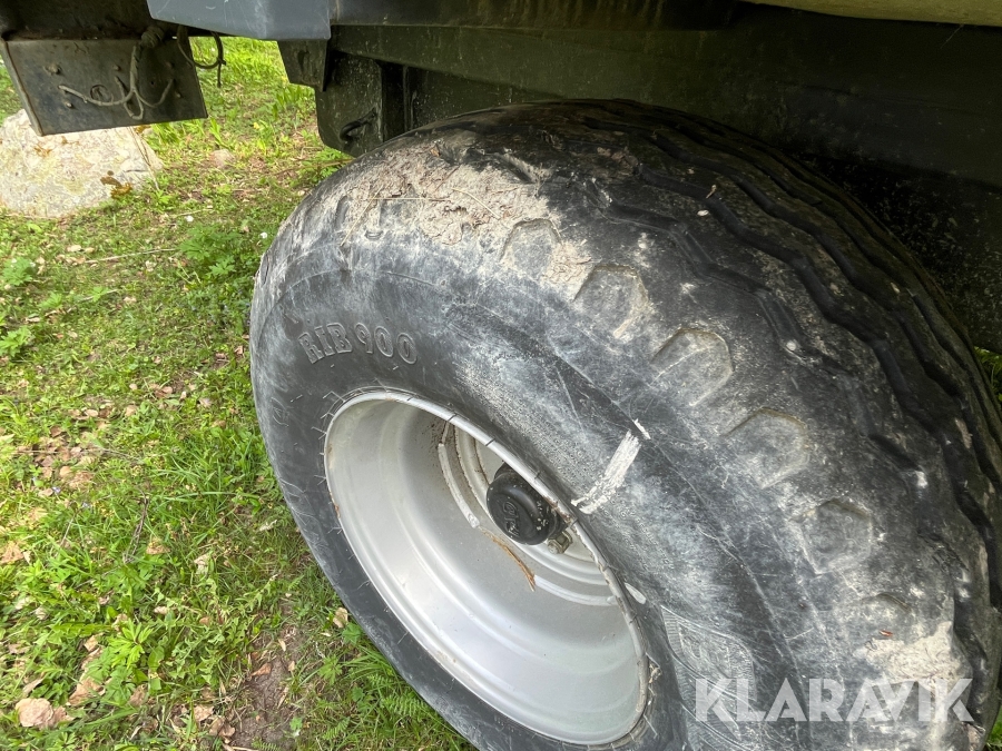 Traktorvagn Seppo Kuisma 6, Östhammar, Klaravik auktioner