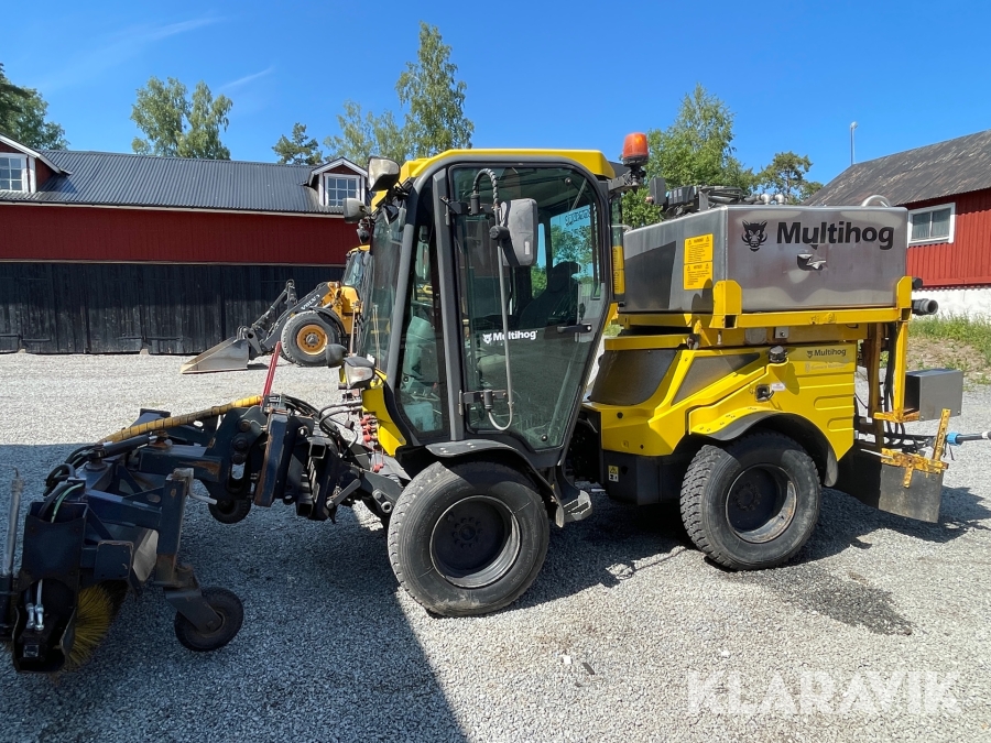 Redskapsbärare Multihog MH90, Uppsala, Klaravik auktioner