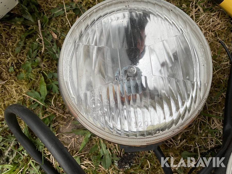 Extraljus till bil, Färgelanda, Klaravik auktioner