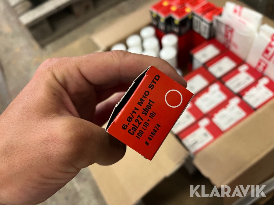 Diverse objekt till bultpistol Hilti, Östhammar, Klaravik au