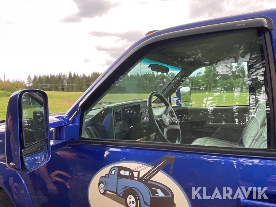 Bärgningsbil Chevrolet C3500 HD, Bollnäs, Klaravik auktioner