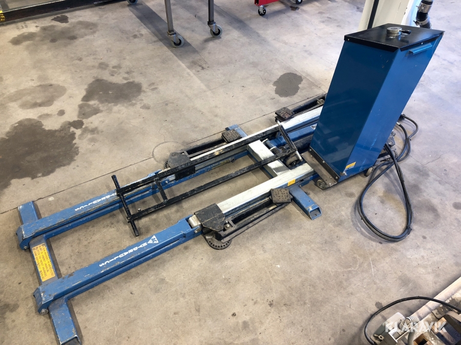 Klaravik Auktioner | Billyft