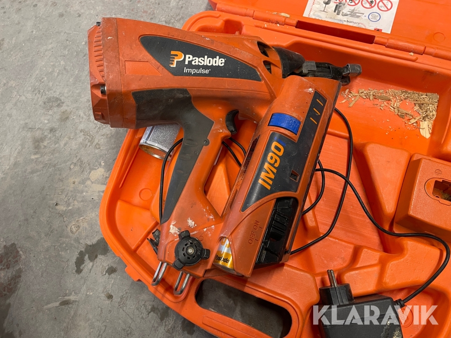 Spikpistol Paslode IM90, Sundsvall, Klaravik auktioner