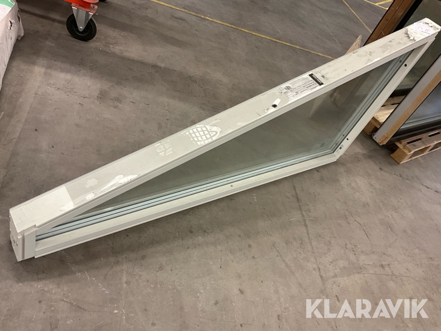 Fönster Traryd Optimal Fast F1 snett 21-1028, Vårgårda, Klar