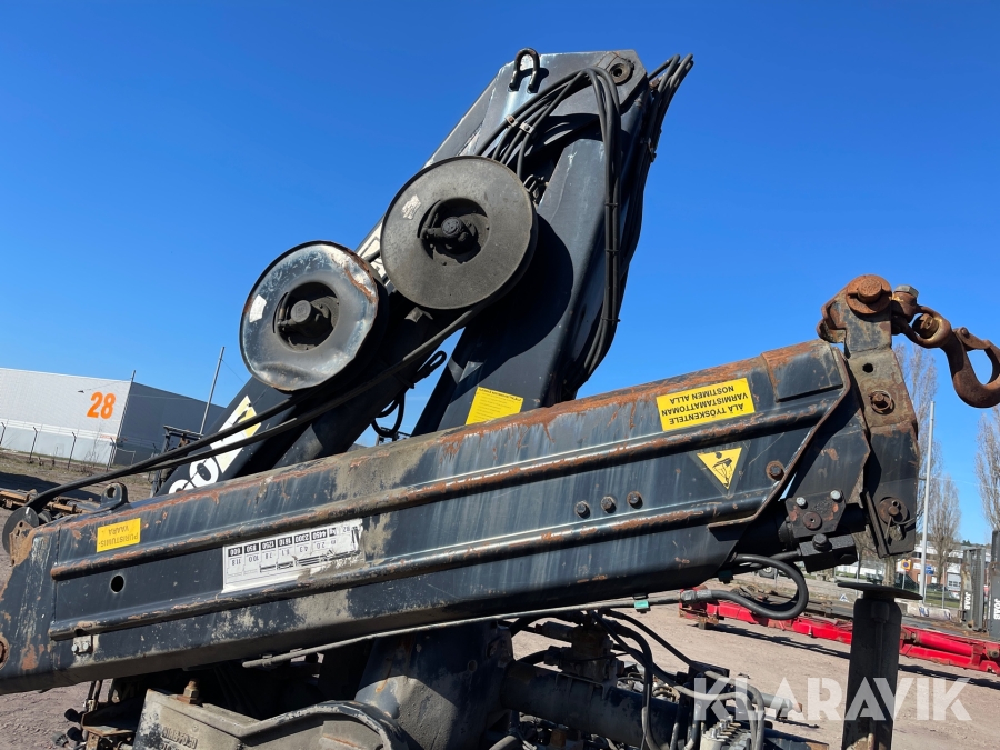 Kran på tippram Hiab 100, Göteborg, Klaravik auktioner