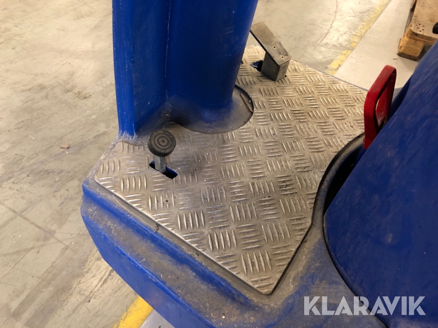 Klaravik Auktioner | Skurmaskin Columbus ARA 80 BM 150