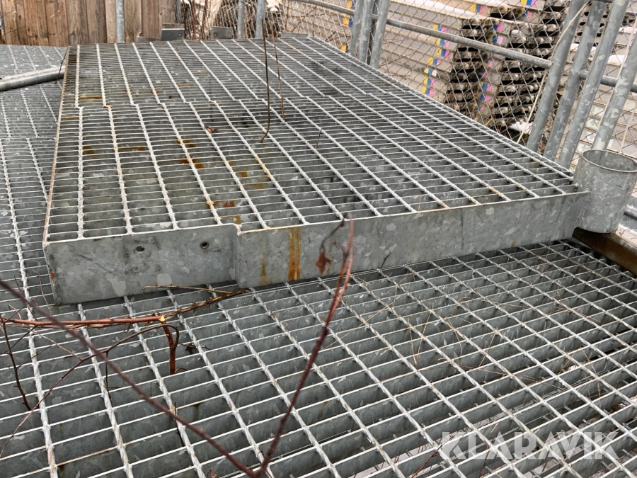 Trapplan av gallerdurk Weland, Borås, Klaravik auktioner