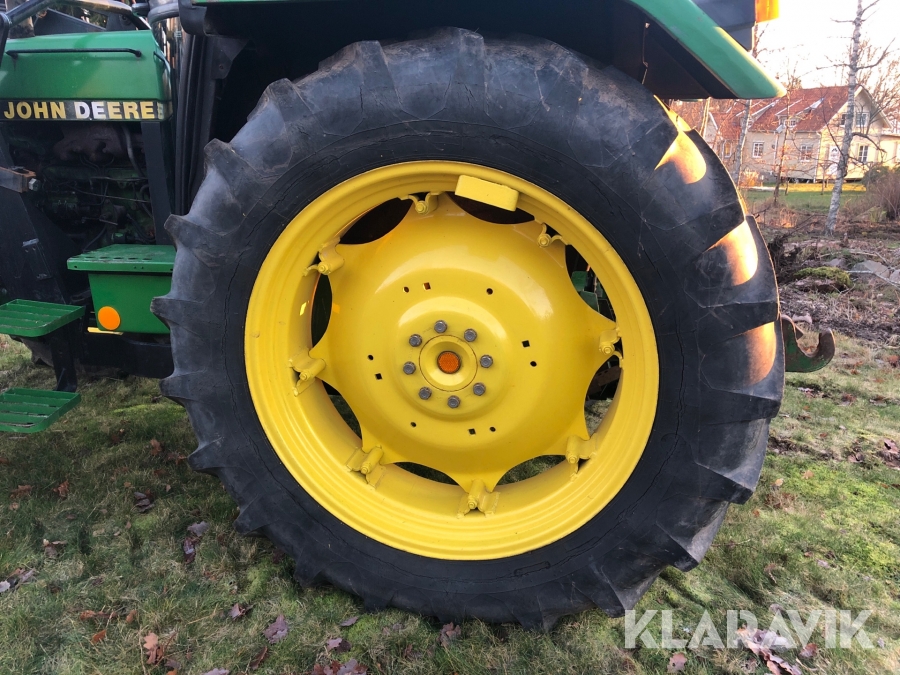 Traktor John Deere 2650 4WD