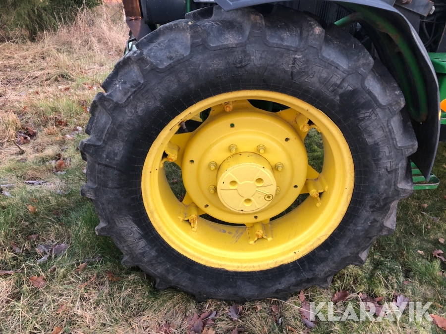 Traktor John Deere 2650 4WD