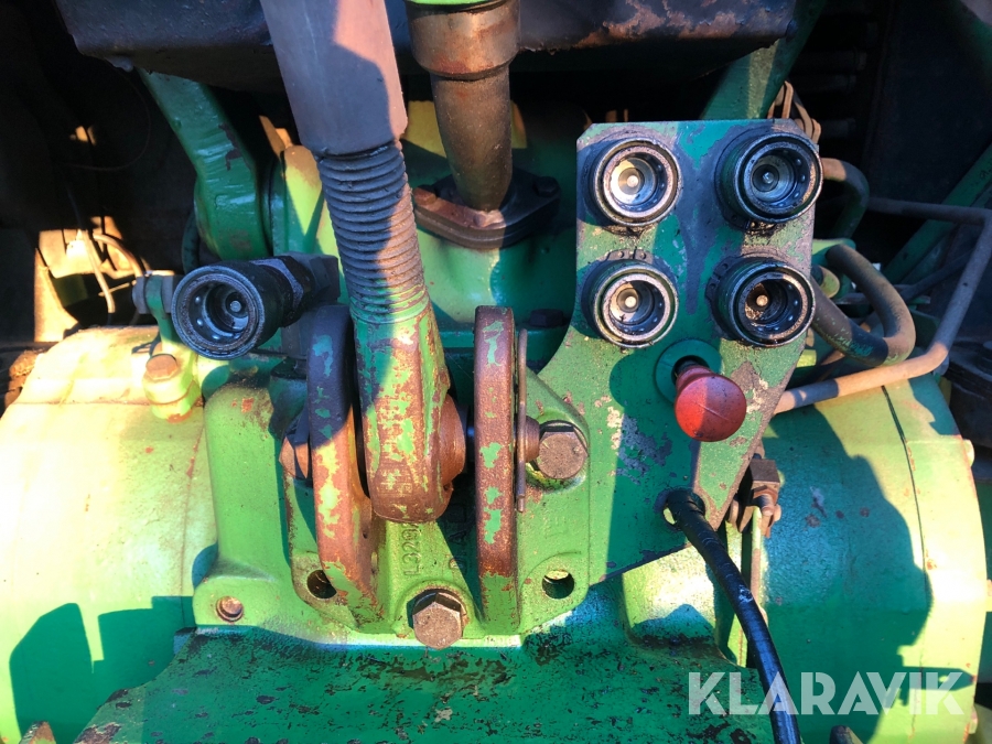 Traktor John Deere 2650 4WD