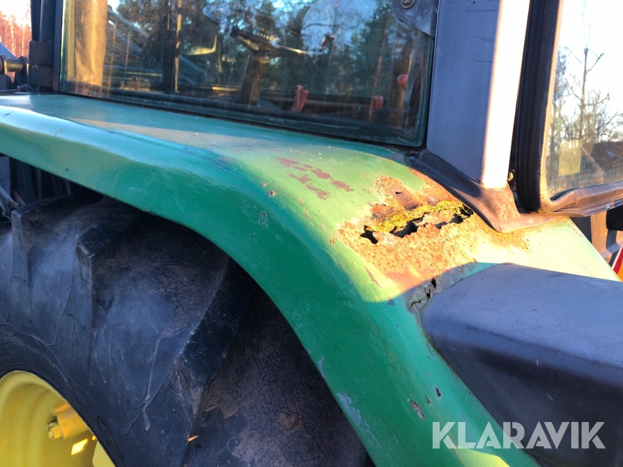 Traktor John Deere 2650 4WD