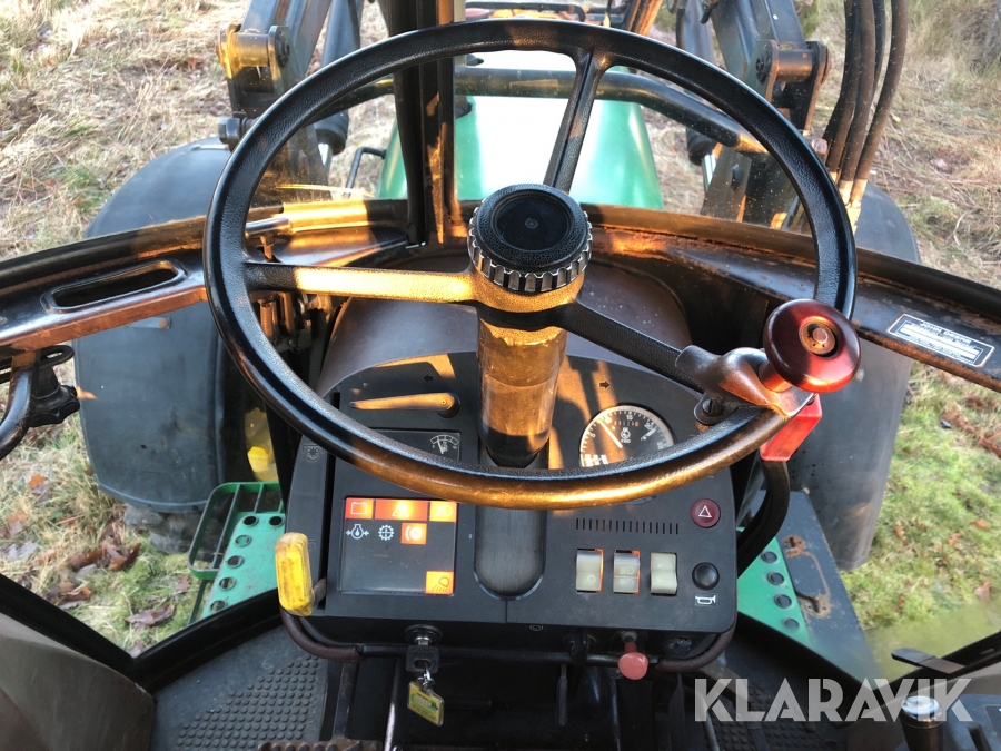 Traktor John Deere 2650 4WD