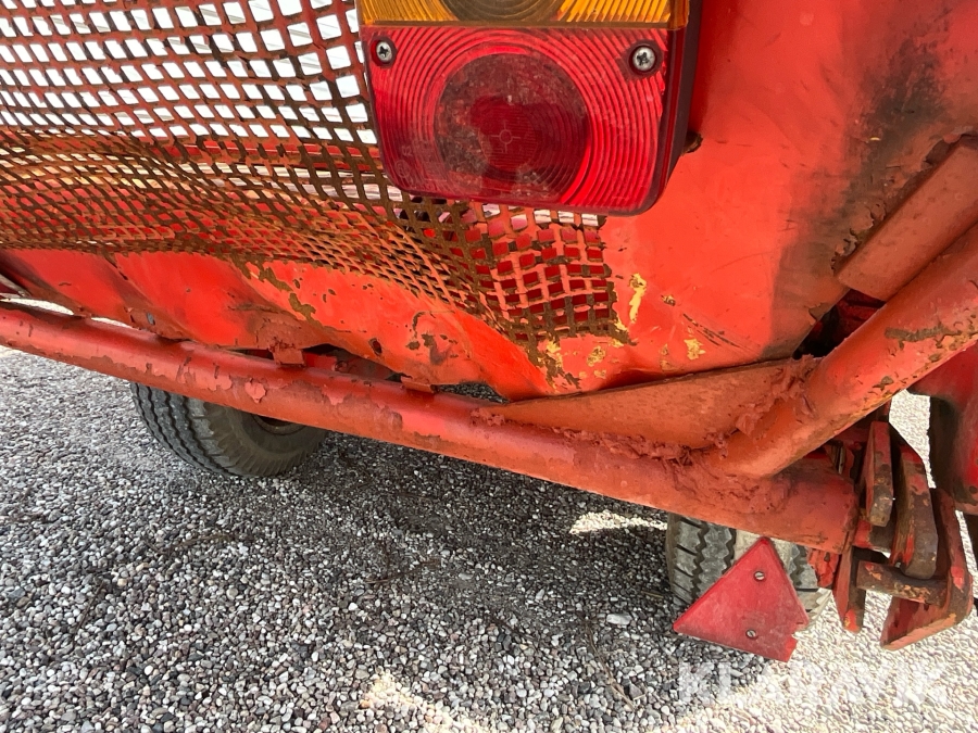 Självlastarvagn Krone Turbo -3000, Skurup, Klaravik auktione