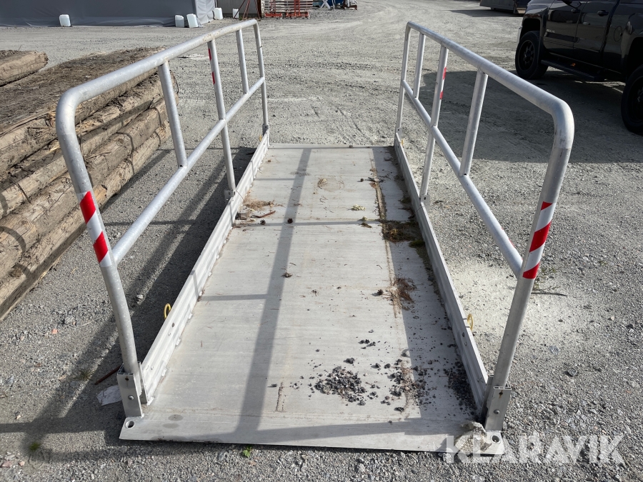 Landgång med räcken Worxsafe, Kungälv, Klaravik auktioner