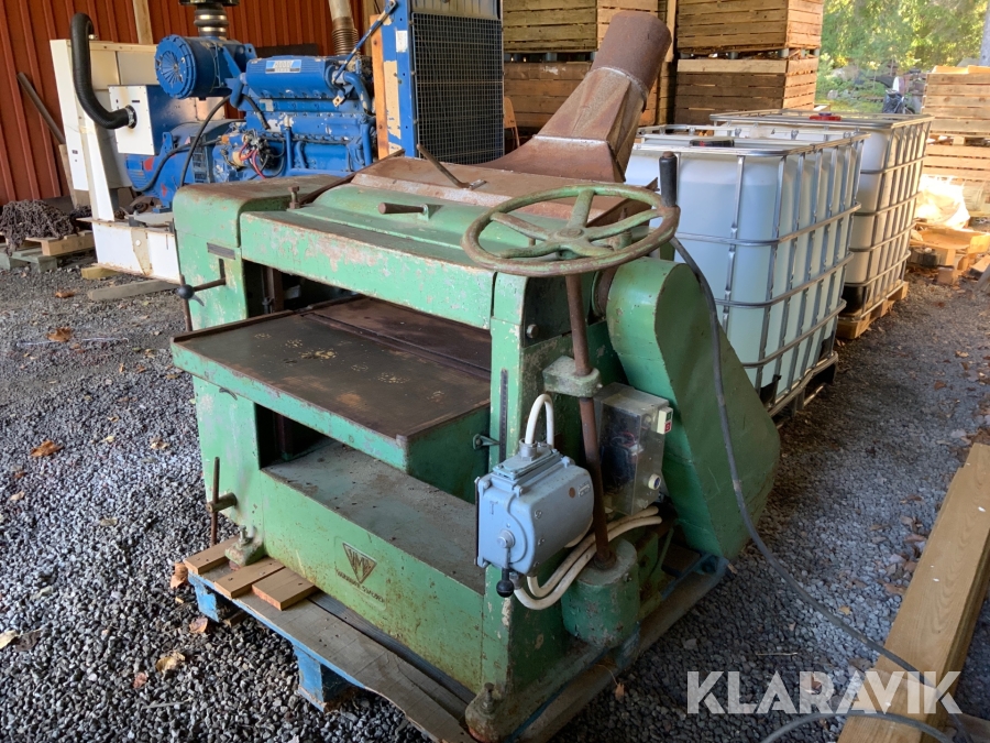 Planhyvel, Alvesta, Klaravik auktioner