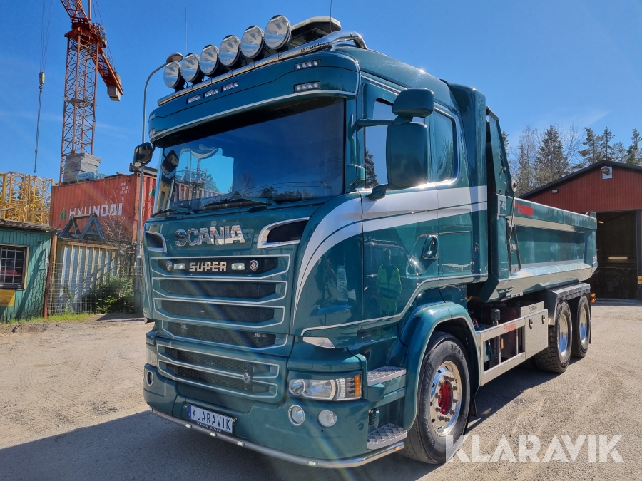 Schaktbil Scania 520, Botkyrka, Klaravik auktioner