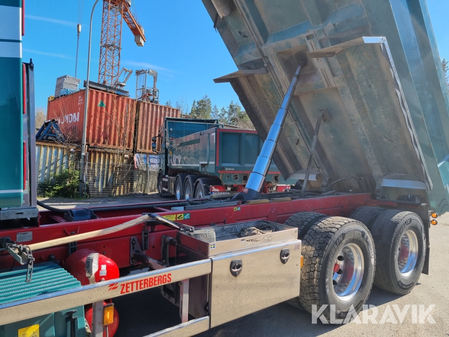 Schaktbil Scania 520, Botkyrka, Klaravik auktioner