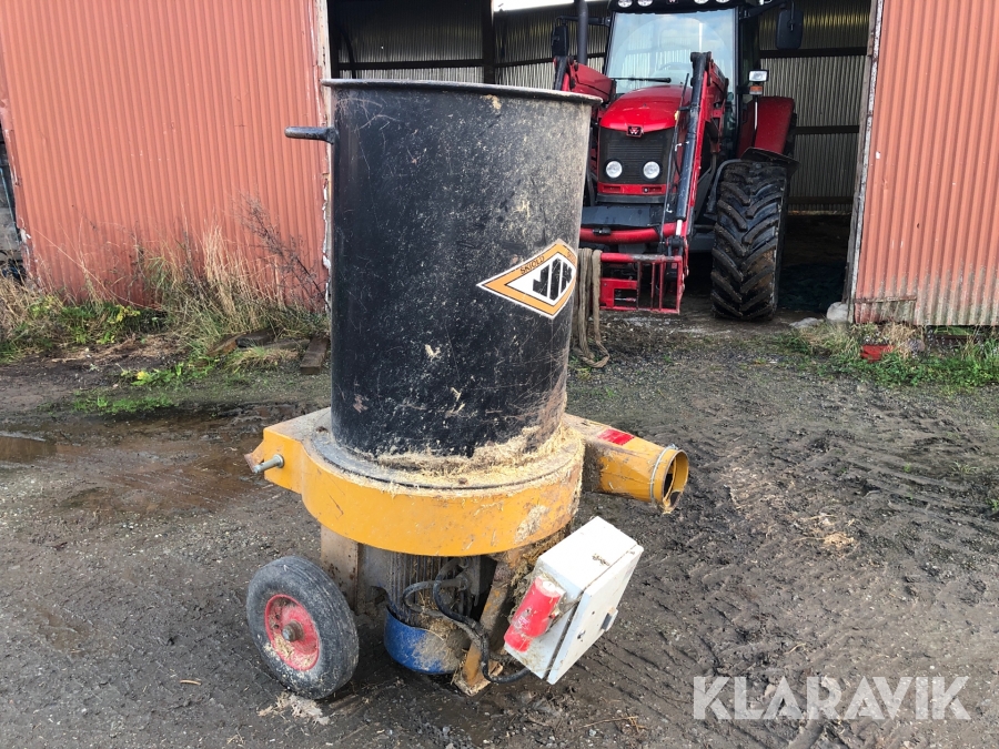 Klaravik Auktioner | Halmhack Skiold