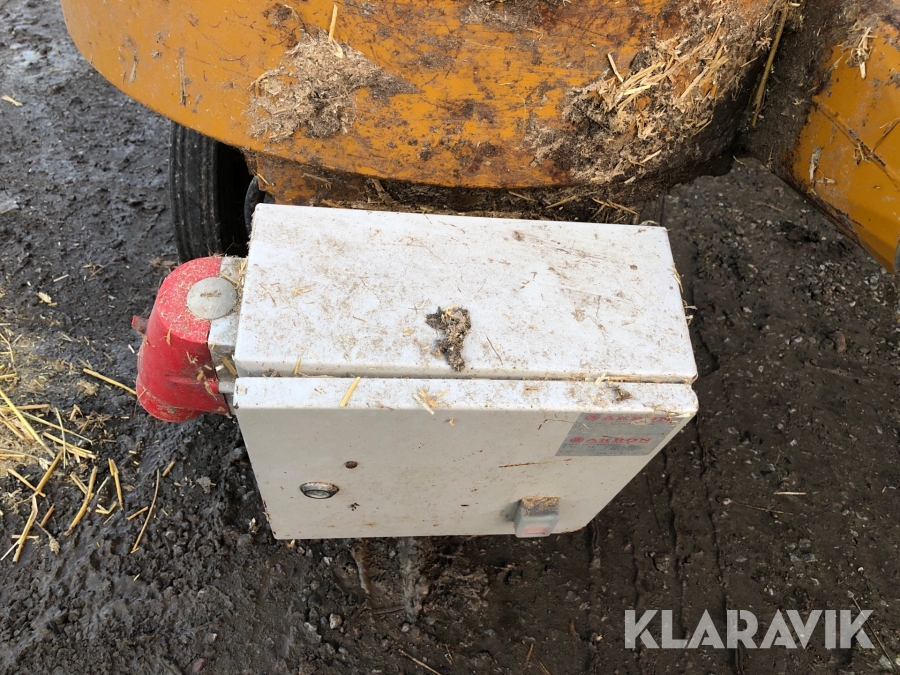 Klaravik Auktioner | Halmhack Skiold