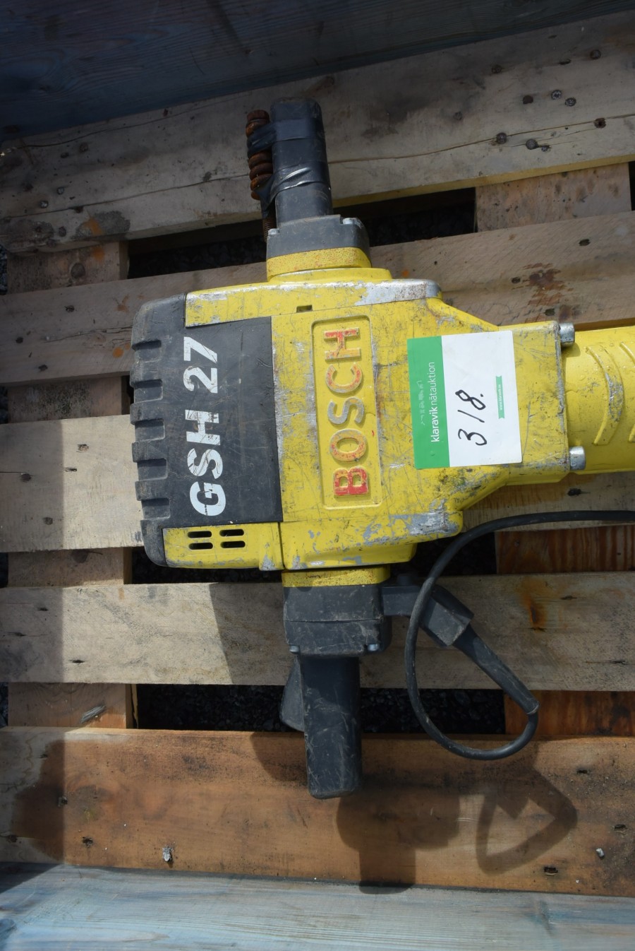 Klaravik Auktioner | Bilningshammare