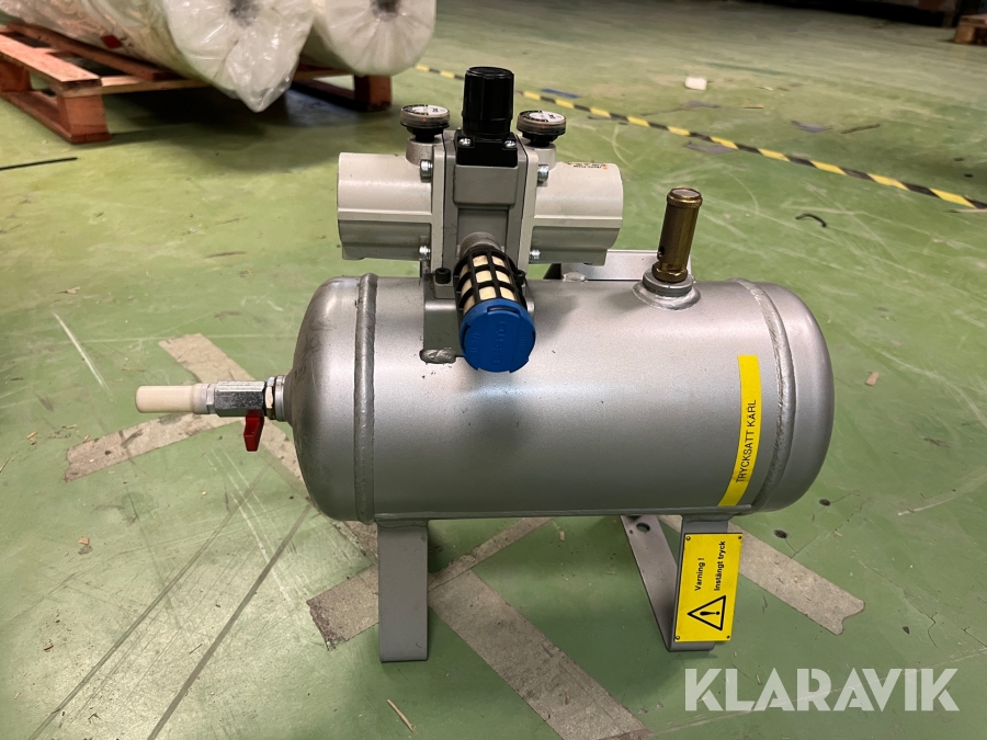 Trycktank med tryckstegrare SMC VBAT05AF-SV-Q, Köping, Klara