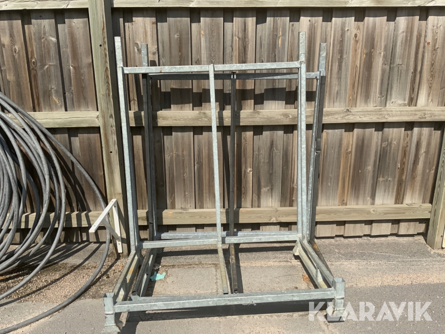 Glasstativ, Växjö, Klaravik auktioner