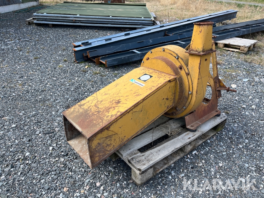 Halmhack Skiold CM3 HF8, Norrtälje, Klaravik auktioner