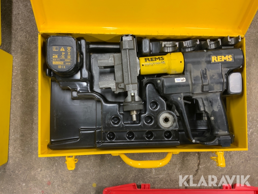 Klaravik Auktioner | Rörpress REMS för pex rör