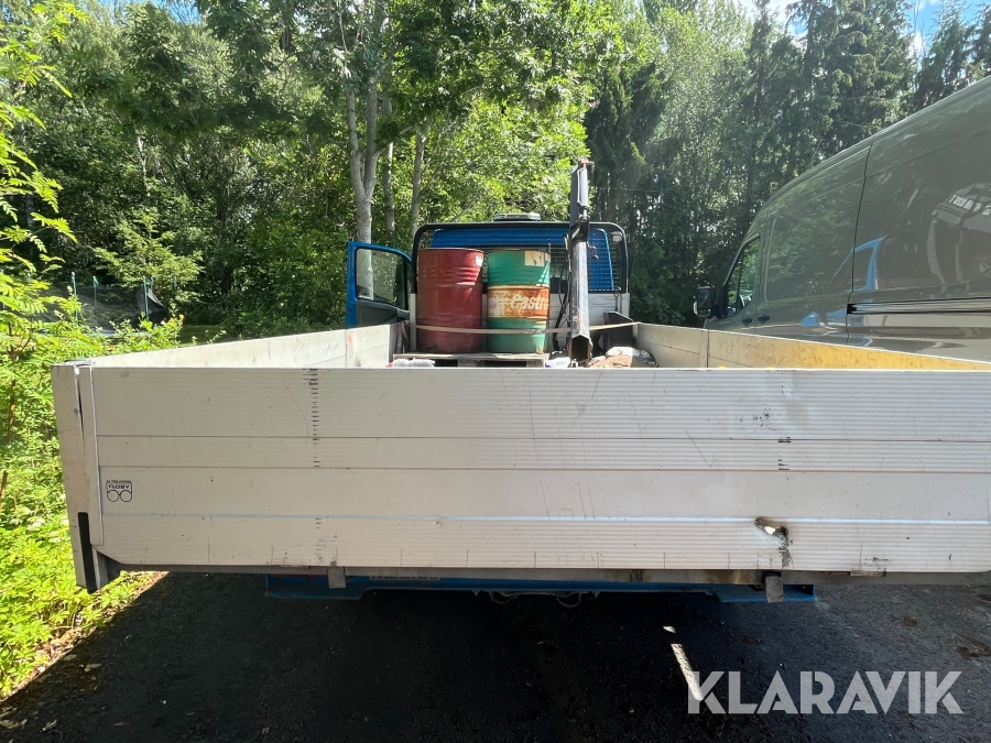 Flakbil Renault Master 2,5, Norrtälje, Klaravik auktioner