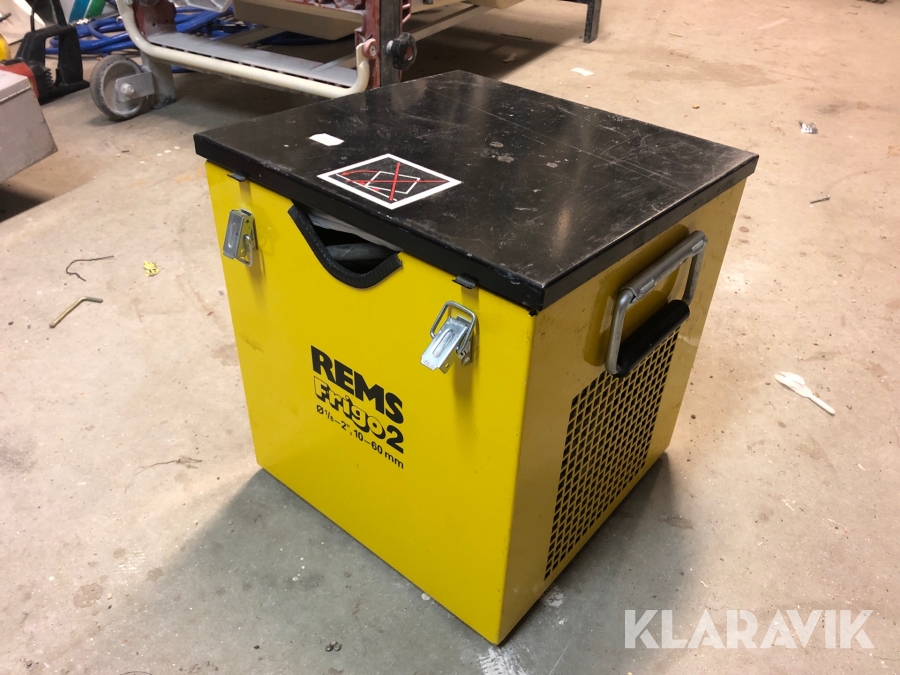 Klaravik Auktioner | Frysmaskin Rems Frigo 2