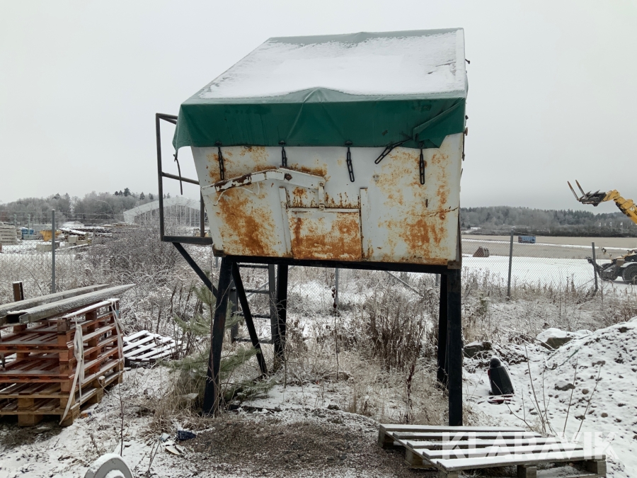 Sandficka, Eskilstuna, Klaravik auktion