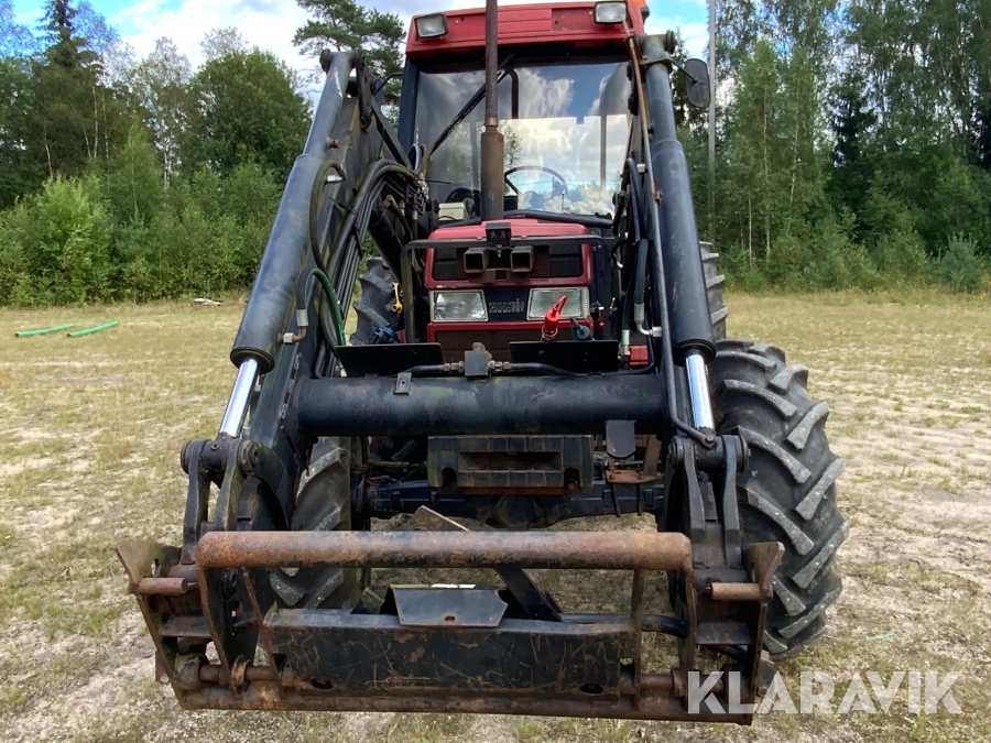 Traktor Case 895 Synchro XL med lastare