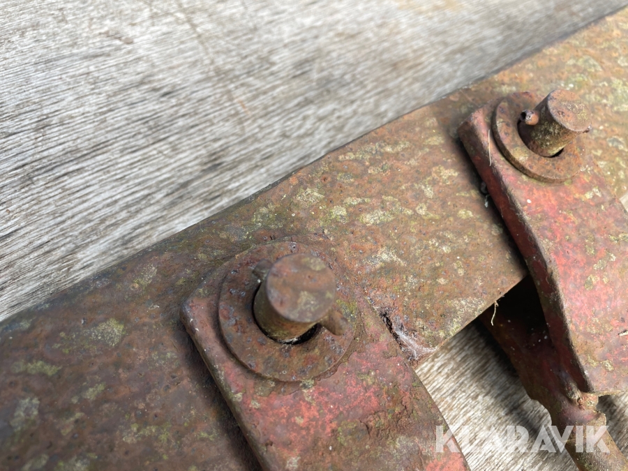 Hålbom, Trollhättan, Klaravik auktioner