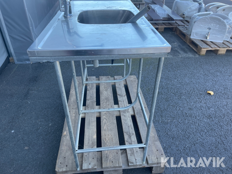 Diskbänk med blandare, Mölndal, Klaravik auktioner