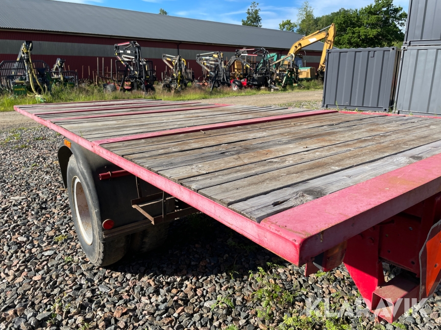 Flakvagn, Mark, Klaravik auktioner