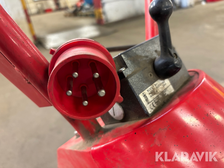 Mutterdragare Columbus, Göteborg, Klaravik auktioner